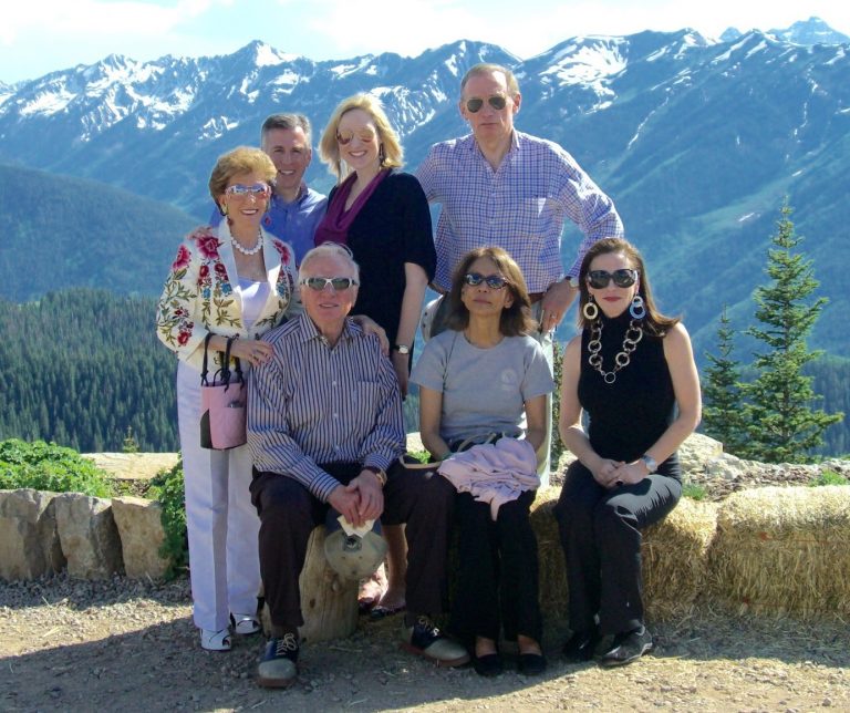 Gallery - Seymour Holtzman